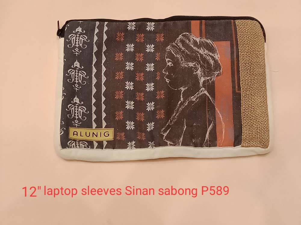 Alunig Handmade Sinan Sabong 12 inch laptop sleeve - Curate