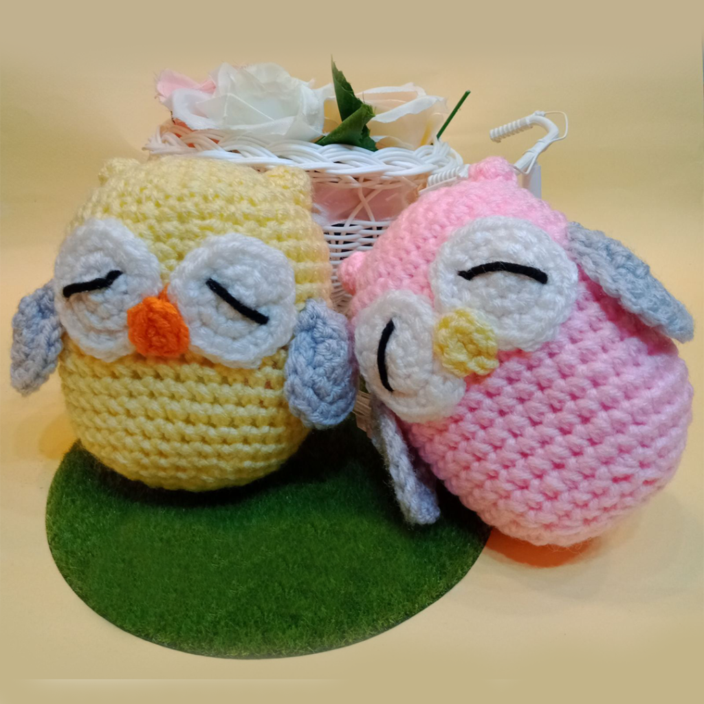 Crochet owls - Curate