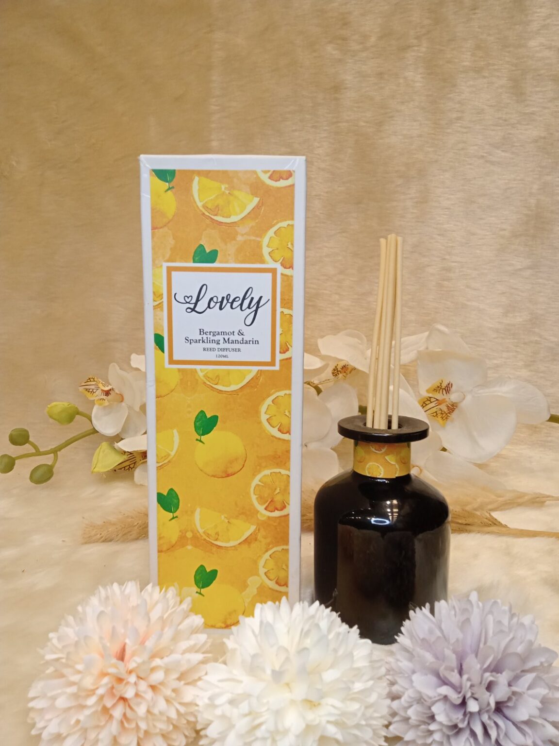 LOVELY REED DIFFUSER BERGAMOT SPARKLING MANDARIN - Curate